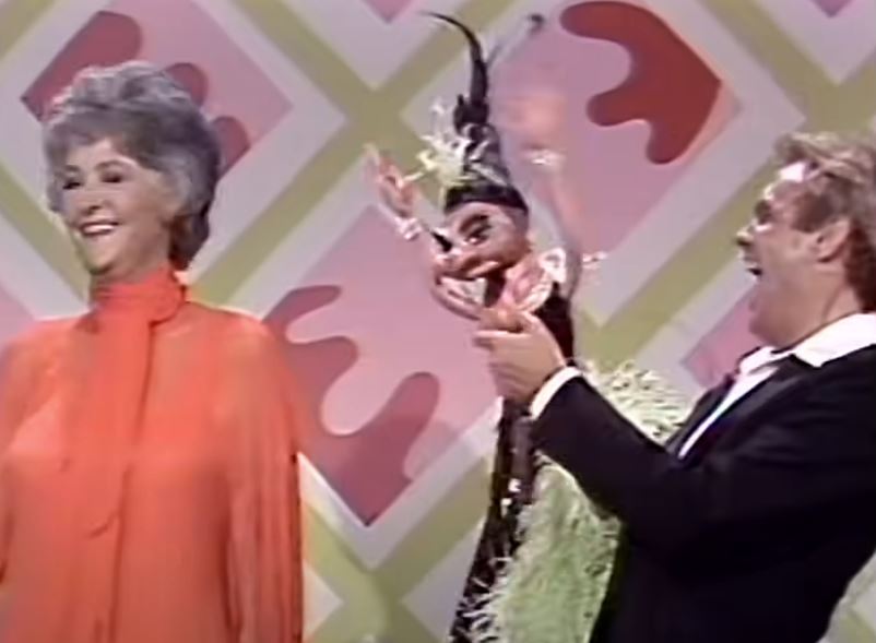 Bea Arthur on Laugh-In! – The Golden Girls Fashion Corner